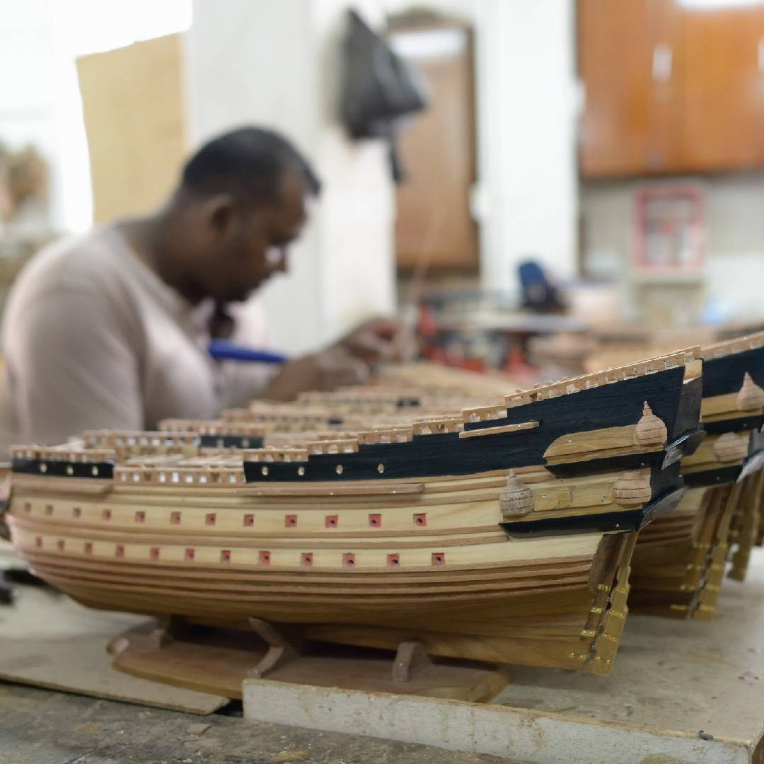 Wooden Ship Kits: Craftsmanship & History Come Alive - Crafty Arts